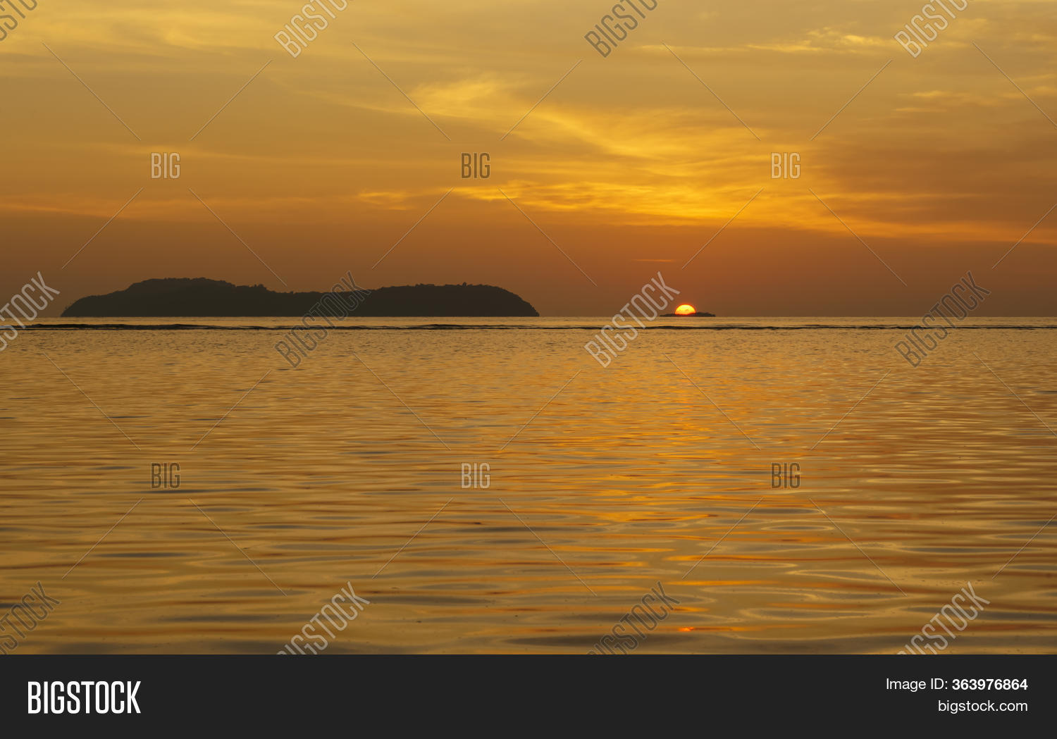 Famous Rhun Island Image & Photo (Free Trial) | Bigstock