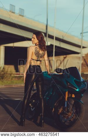 Full Body Sensual Image & Photo (Free Trial) | Bigstock