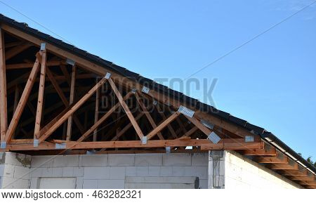 Trusses Made High- Image & Photo (Free Trial) | Bigstock