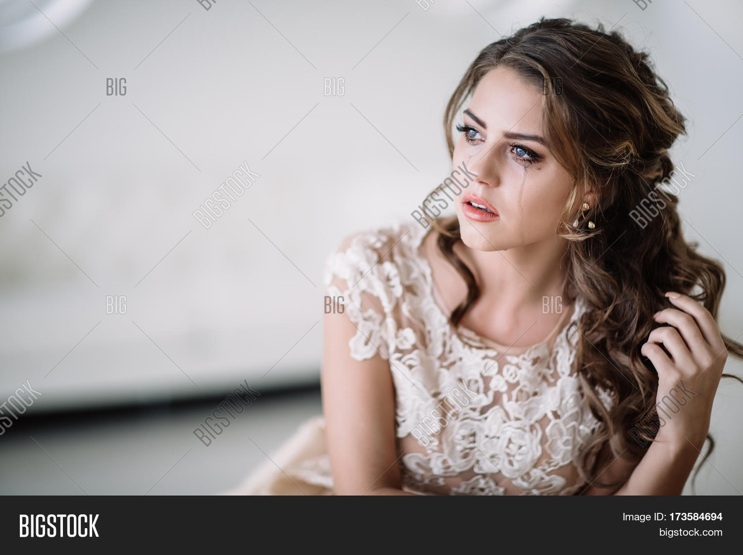 Portrait Bride Crying Image And Photo Free Trial Bigstock