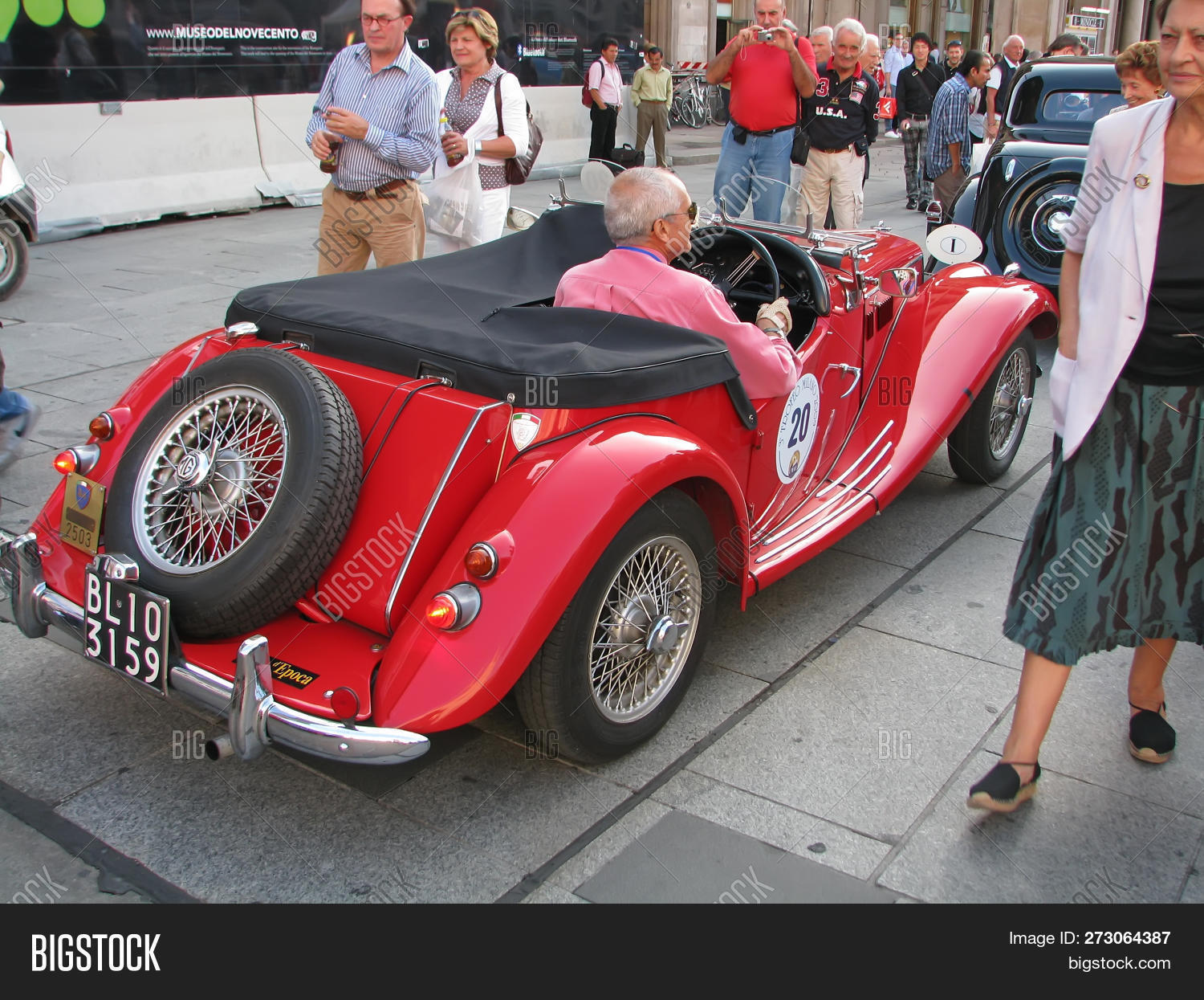 Milano, Italy - Image & Photo (Free Trial) | Bigstock
