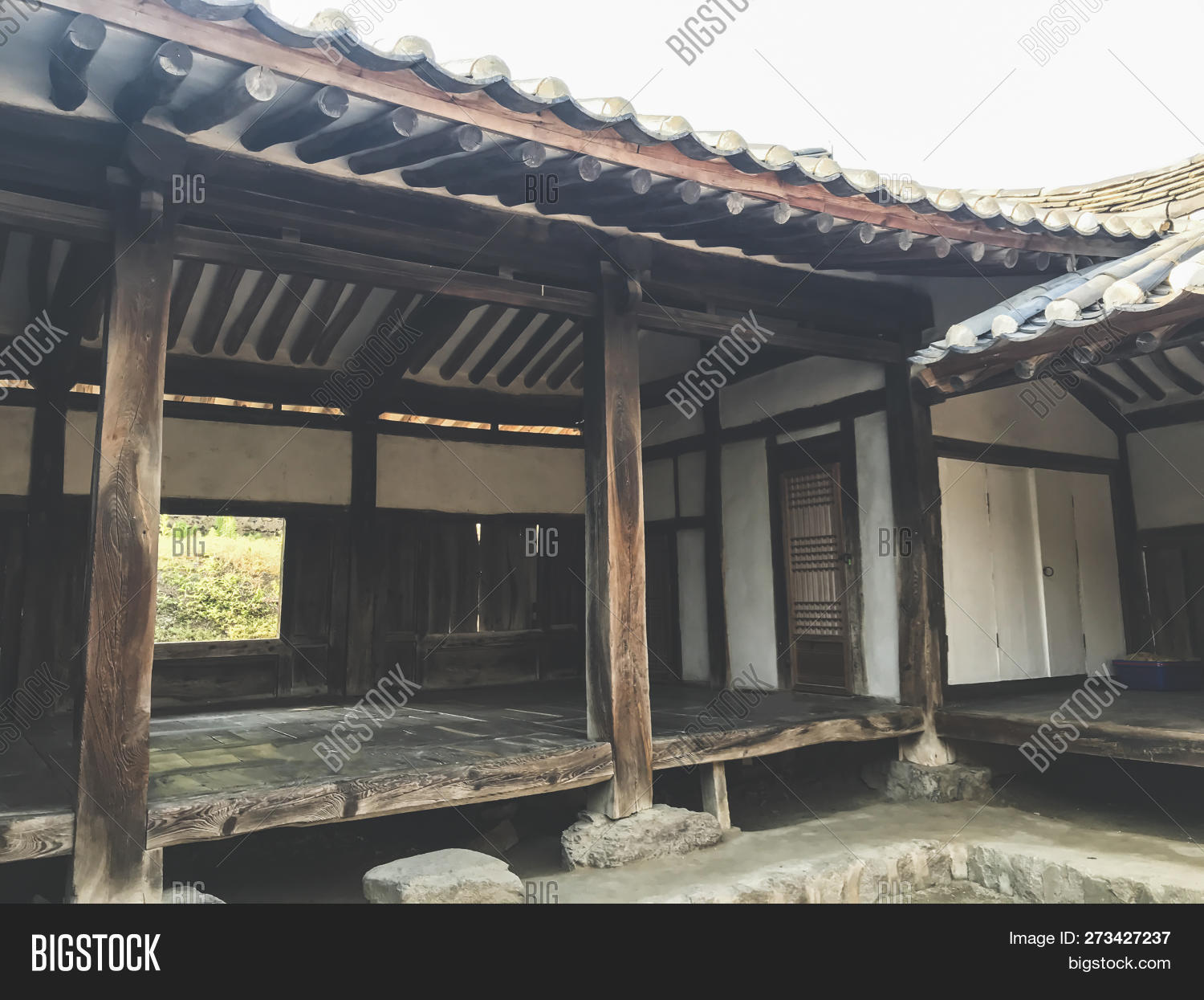 Old Asian House Image & Photo (Free Trial) | Bigstock