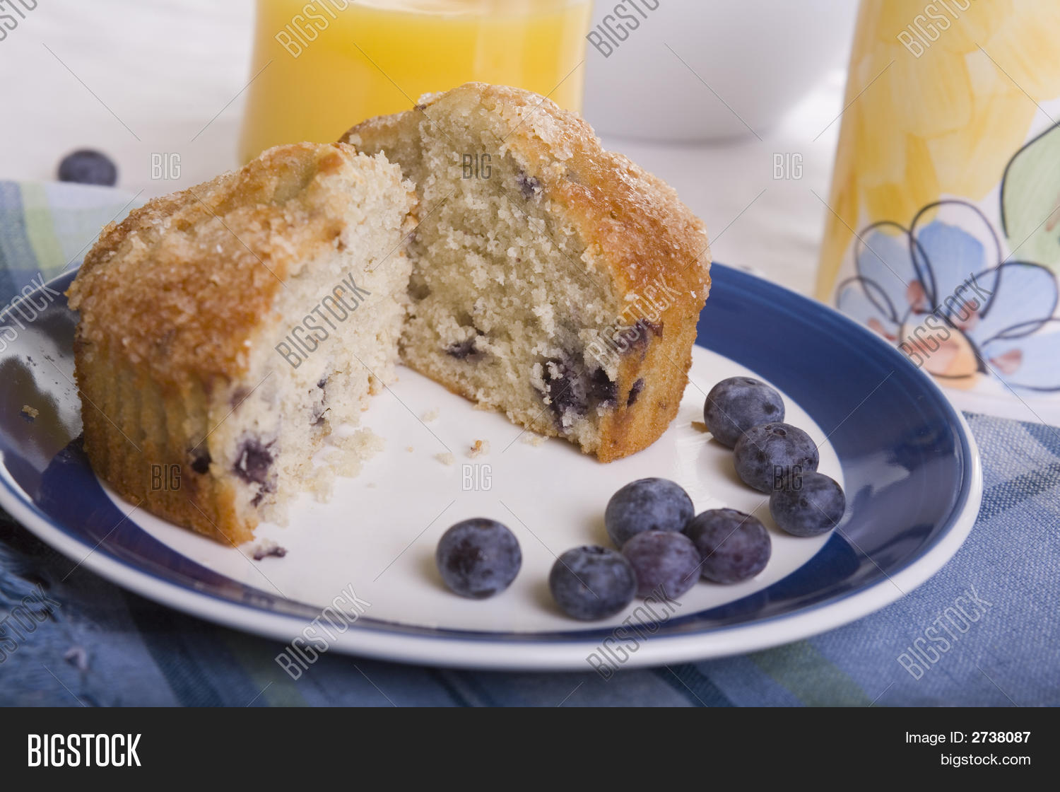 Blueberry Muffin Cut Image & Photo (Free Trial) | Bigstock