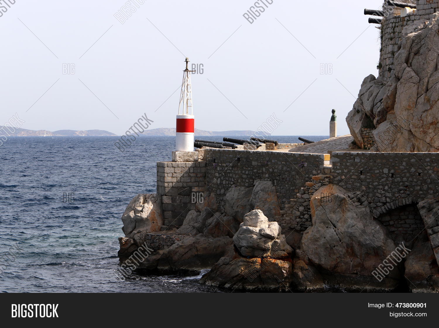 Lighthouse Image & Photo (Free Trial) | Bigstock