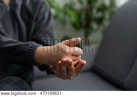 Beautiful Smiling Deaf Image & Photo (Free Trial) | Bigstock