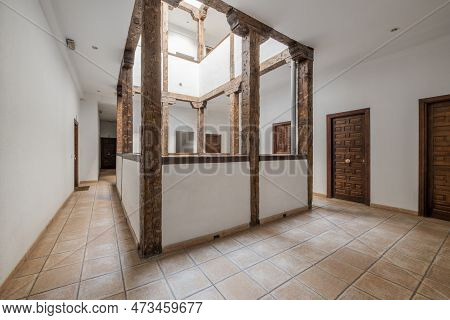 Interior Atrium Image & Photo (Free Trial) | Bigstock
