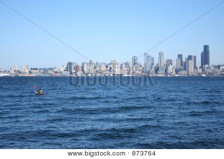 Kayak Seattle Skyline Image & Photo (Free Trial) | Bigstock