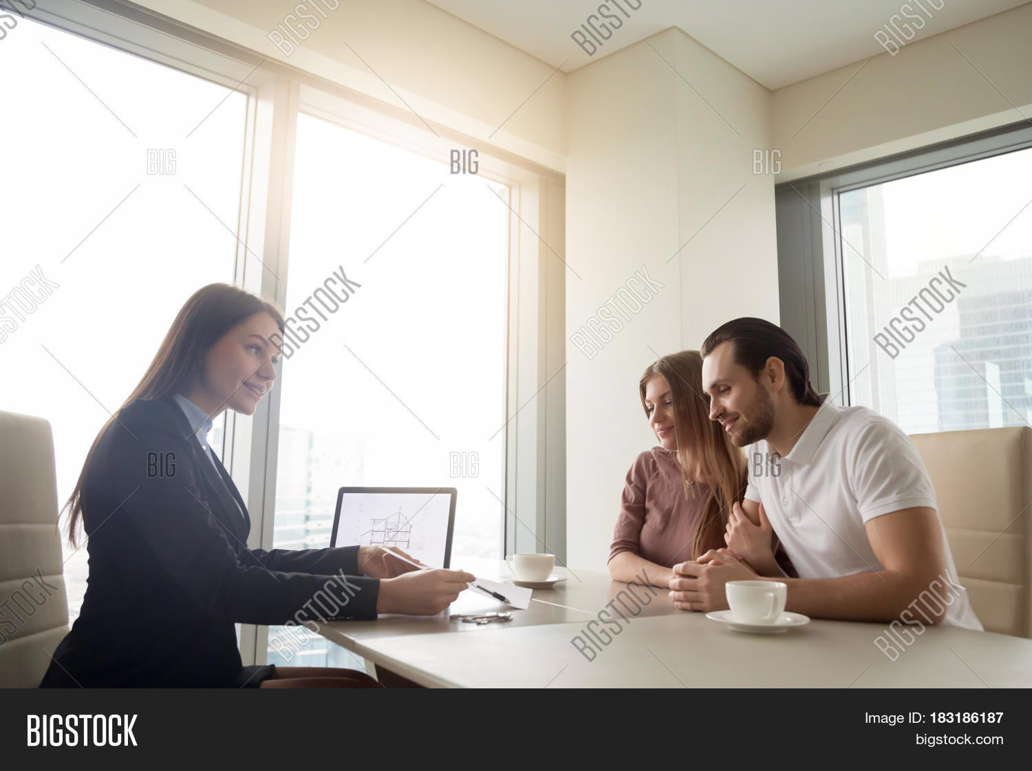 Female Realtor Meeting Image & Photo (Free Trial) | Bigstock