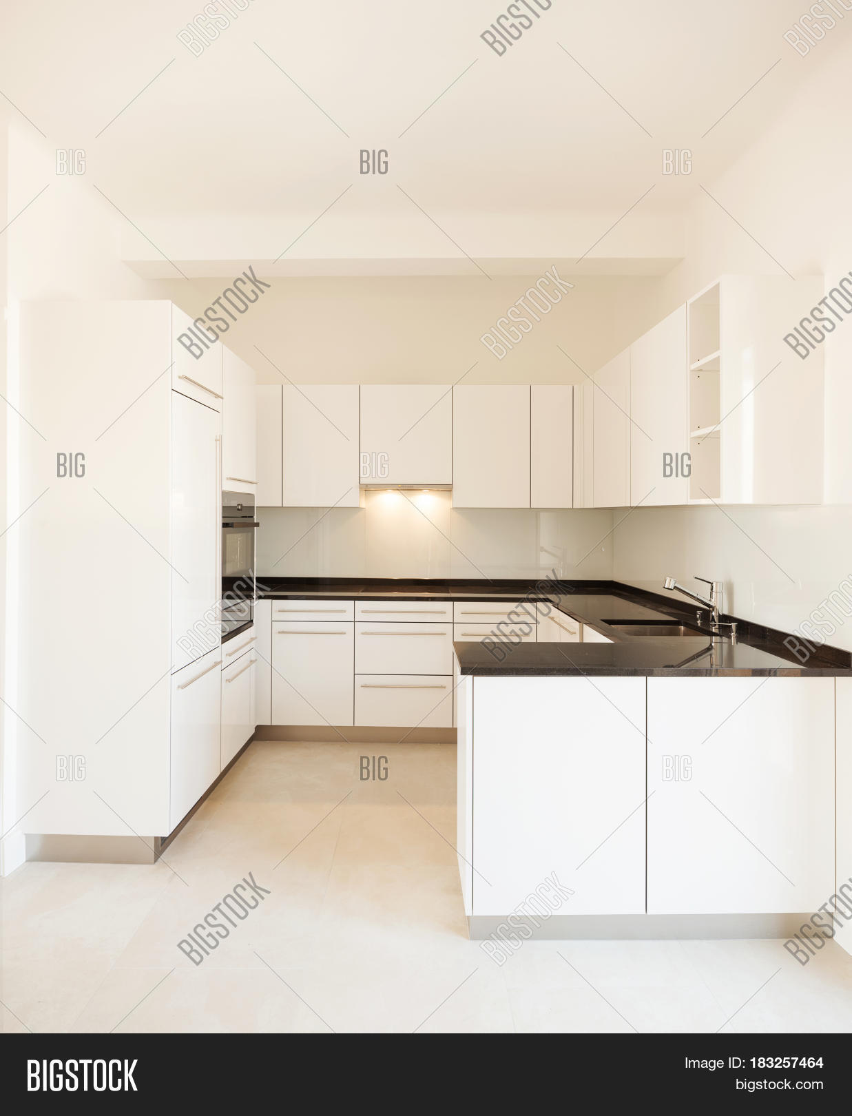 Wide White Kitchen Image & Photo (Free Trial) | Bigstock