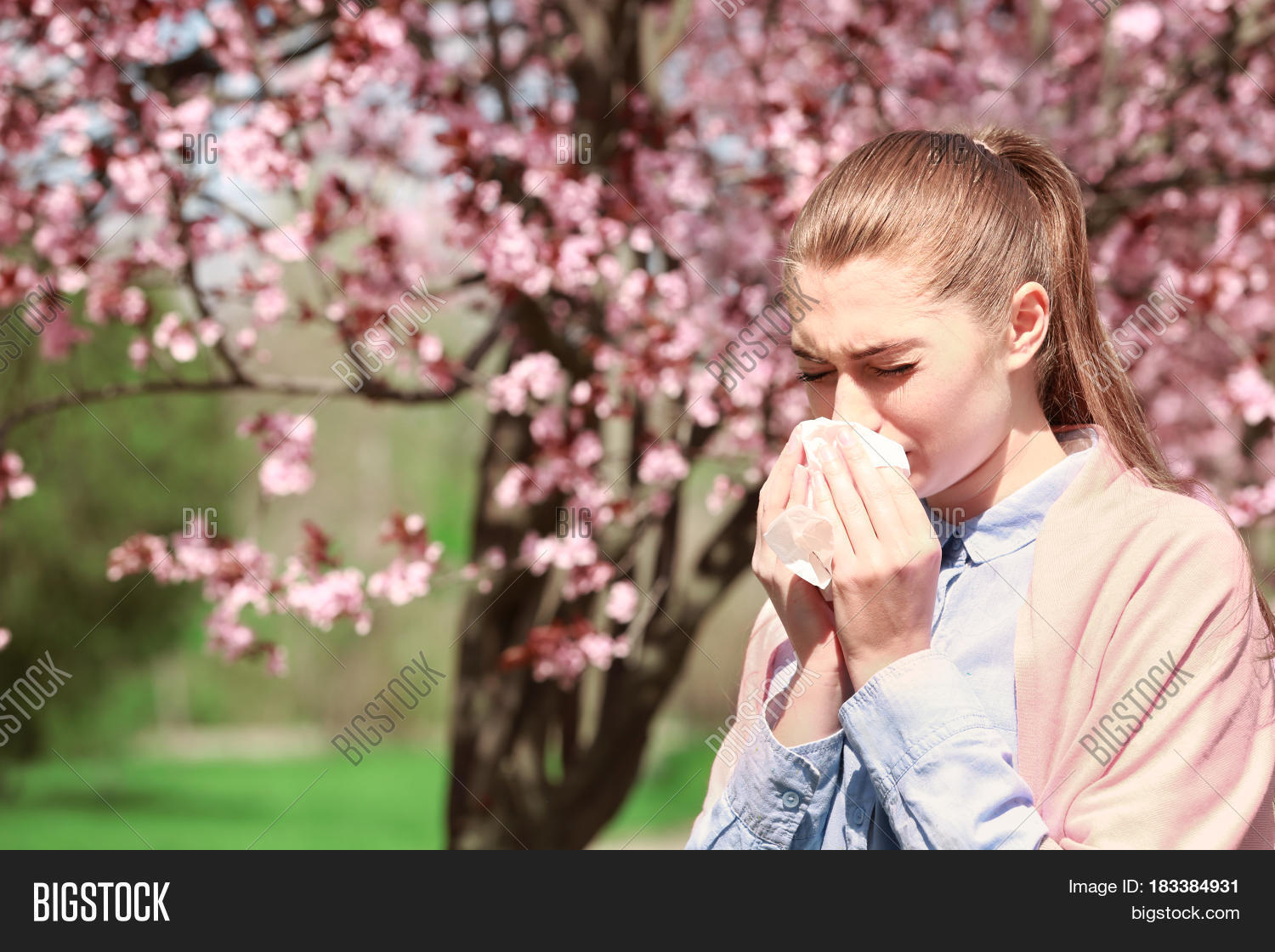 Sneezing Young Girl Image & Photo (Free Trial) | Bigstock