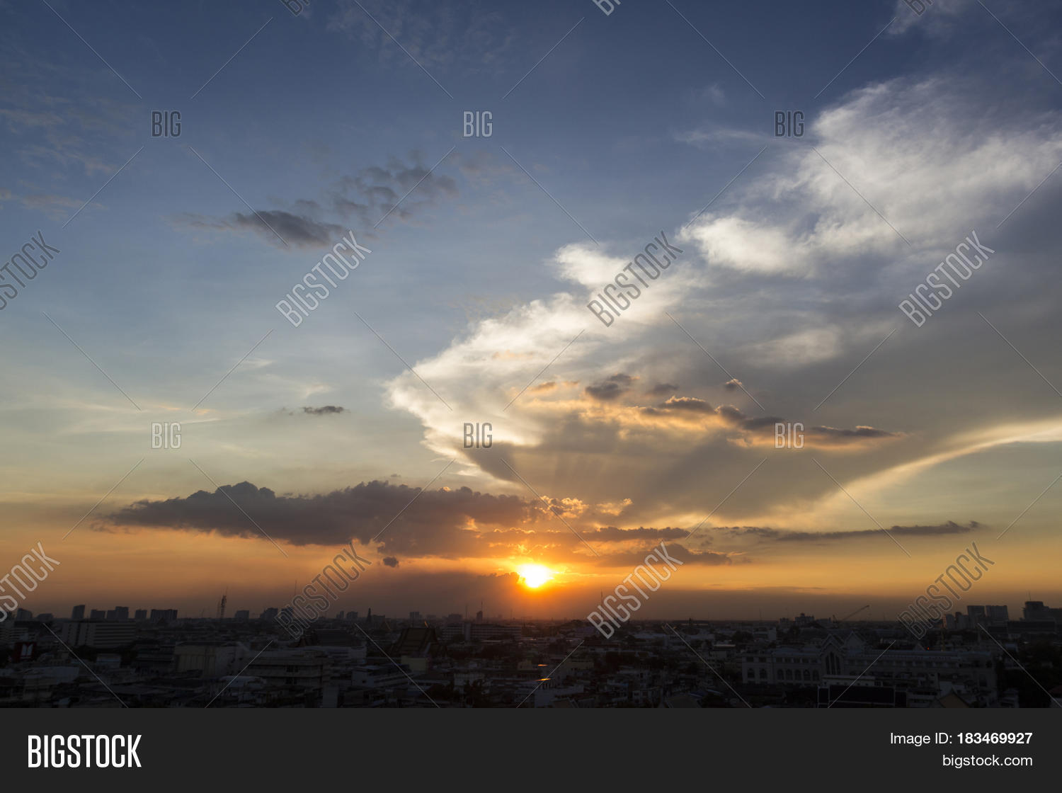 Beautiful Sunset Scene Image & Photo (Free Trial) | Bigstock