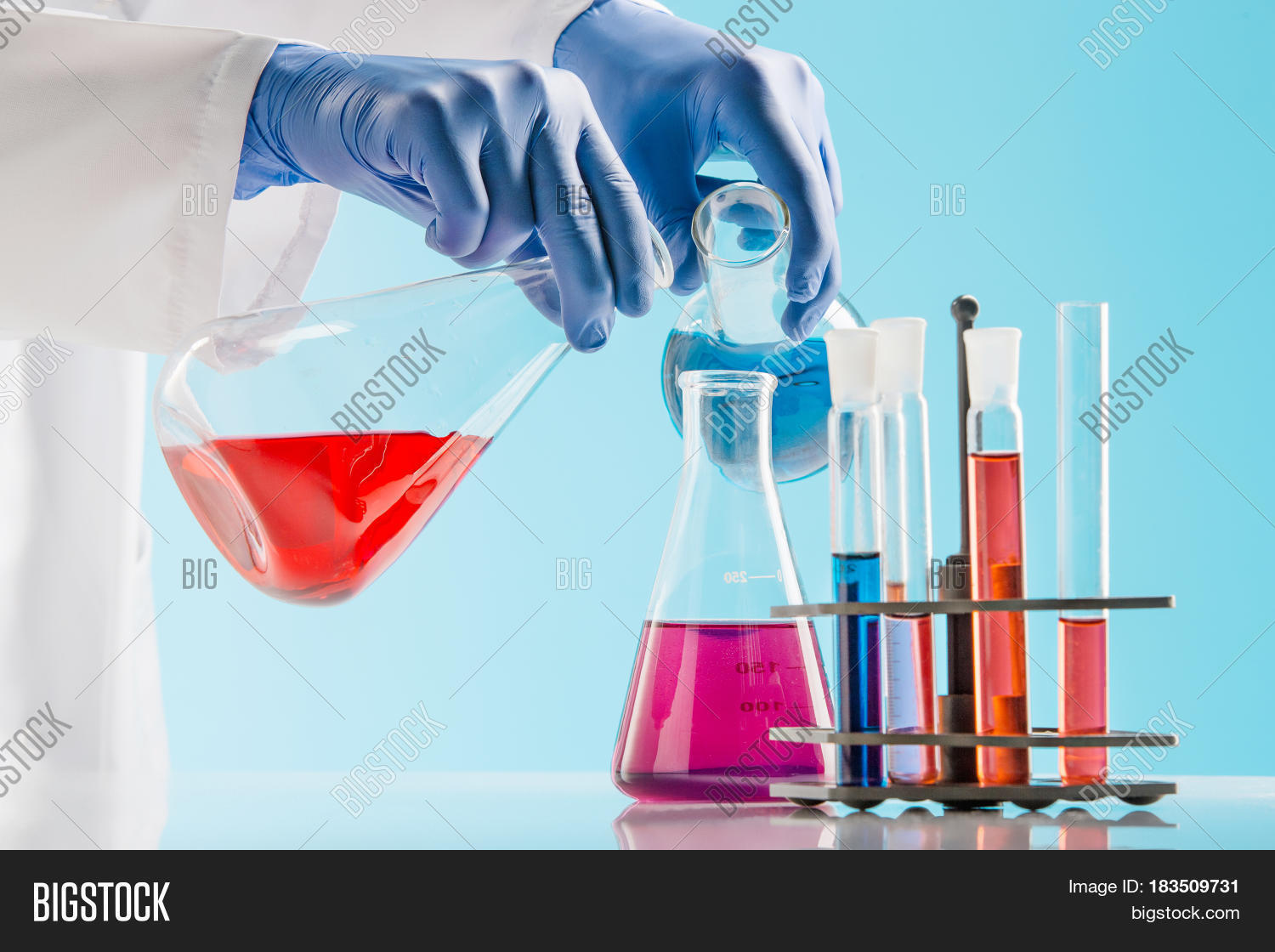 Experiments Chemistry Image & Photo (Free Trial) | Bigstock