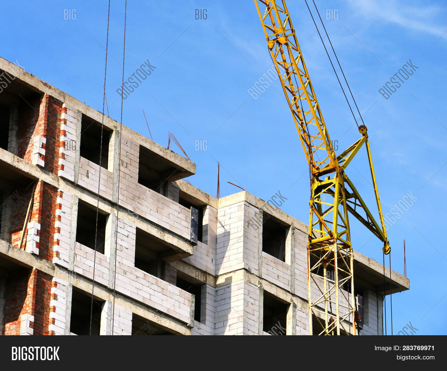 Self-erecting Crane Image & Photo (Free Trial) | Bigstock