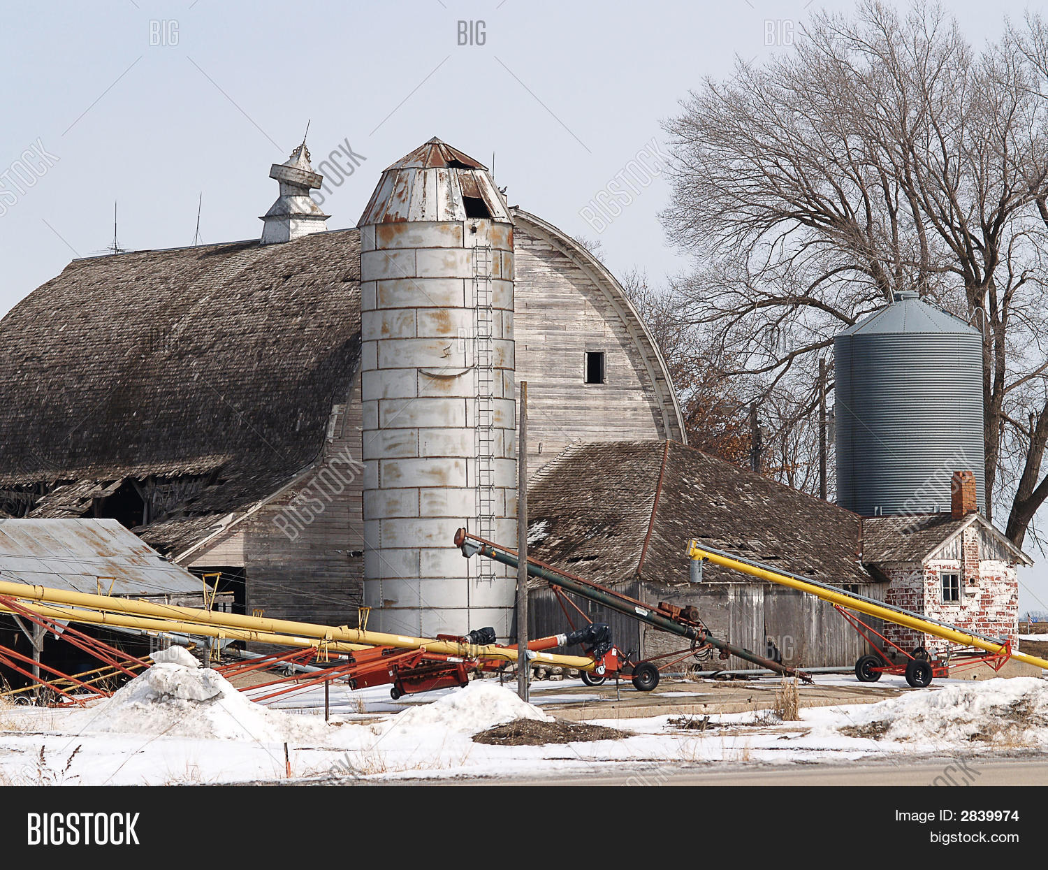 Barn Silo Image & Photo (Free Trial) | Bigstock