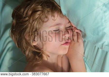 Little Kids Sleeping Image & Photo (Free Trial) | Bigstock
