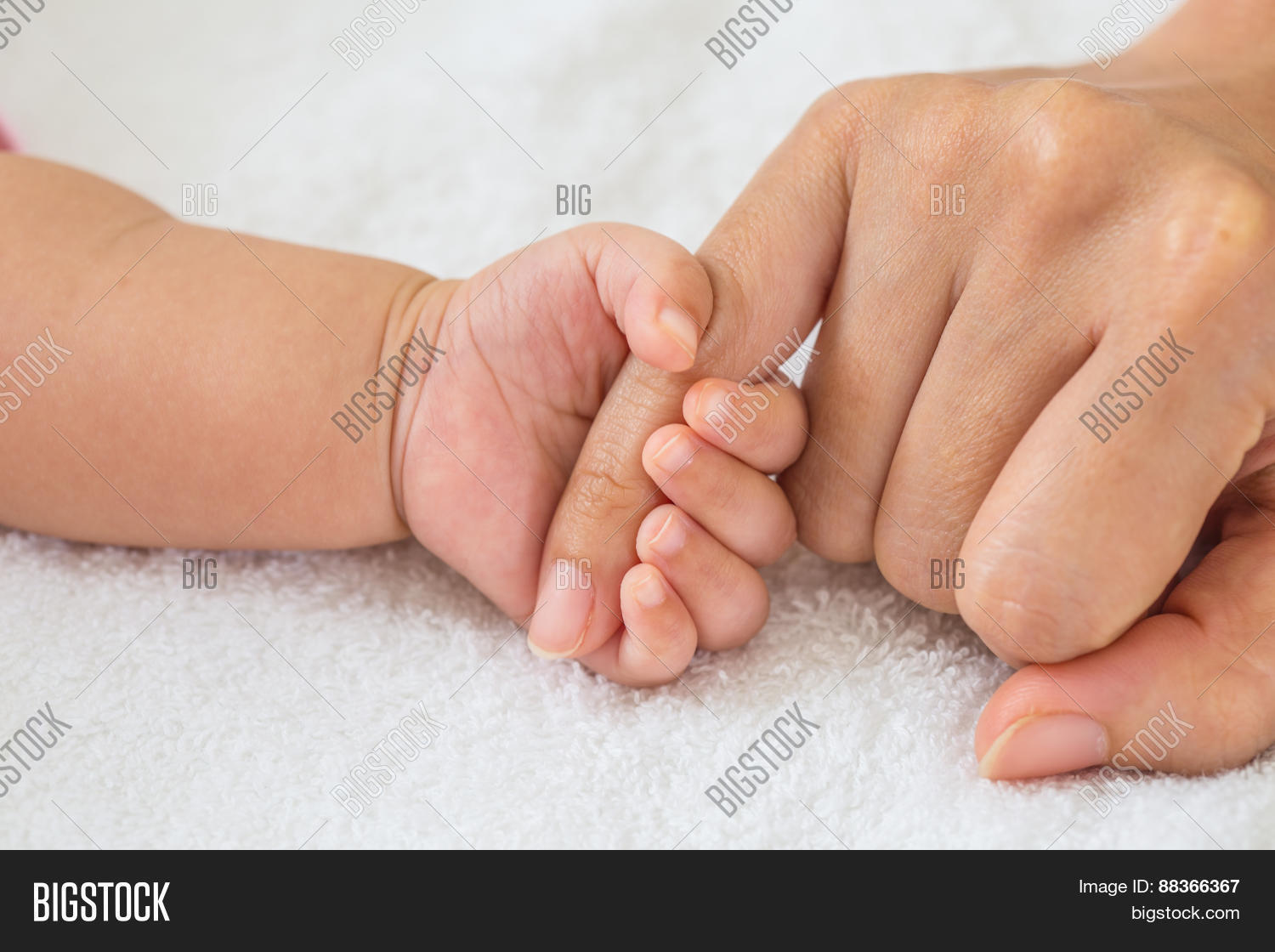New Born Baby Hand Image & Photo (Free Trial) | Bigstock
