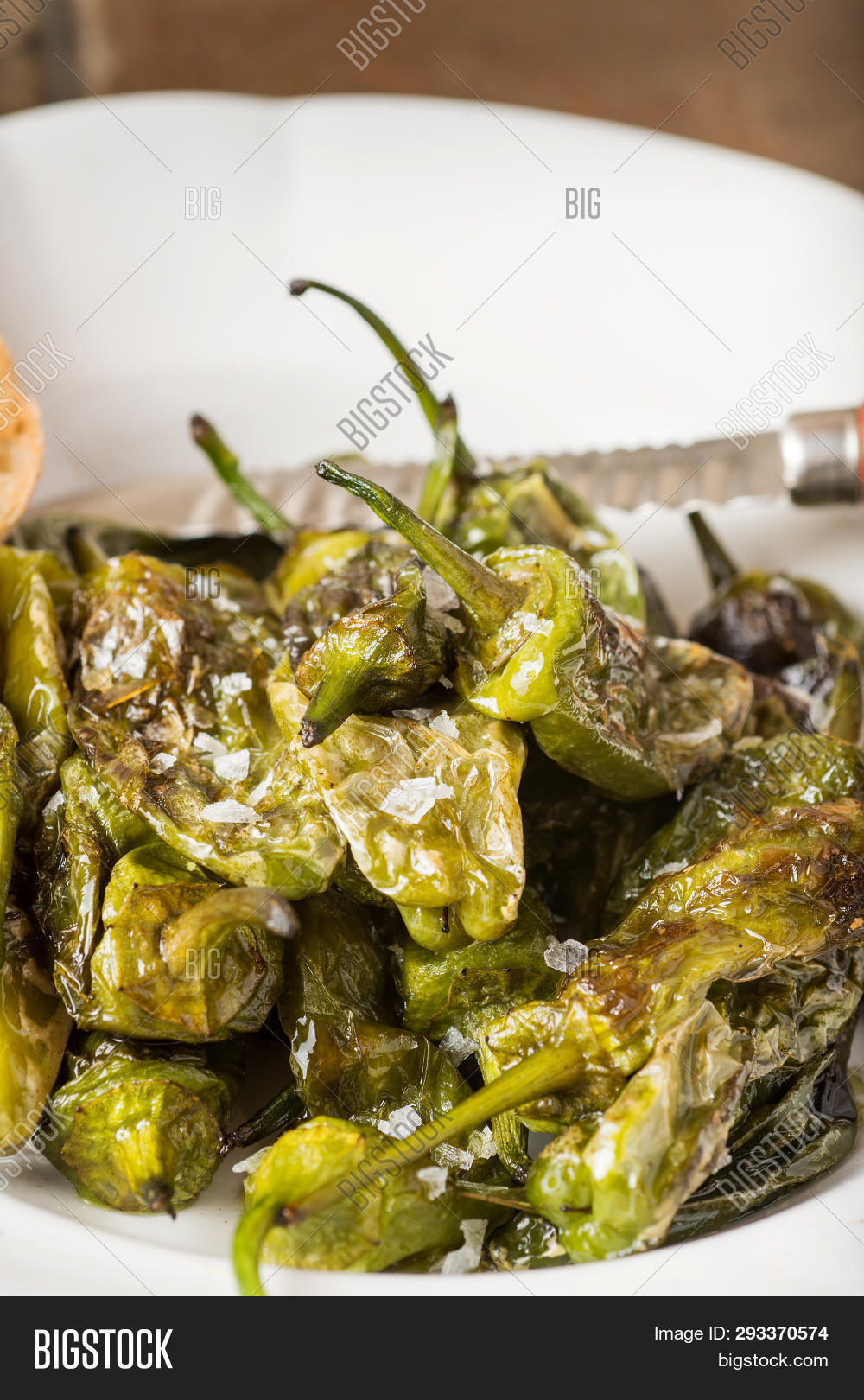 Green Padron Peppers Image & Photo (Free Trial) | Bigstock