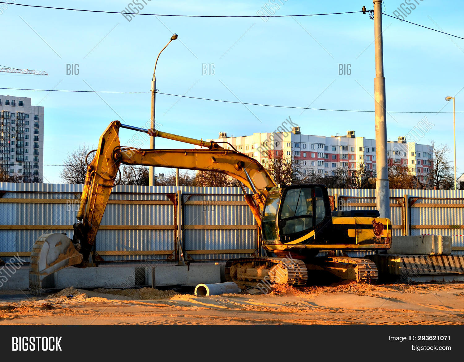Excavator On Image & Photo (Free Trial) | Bigstock