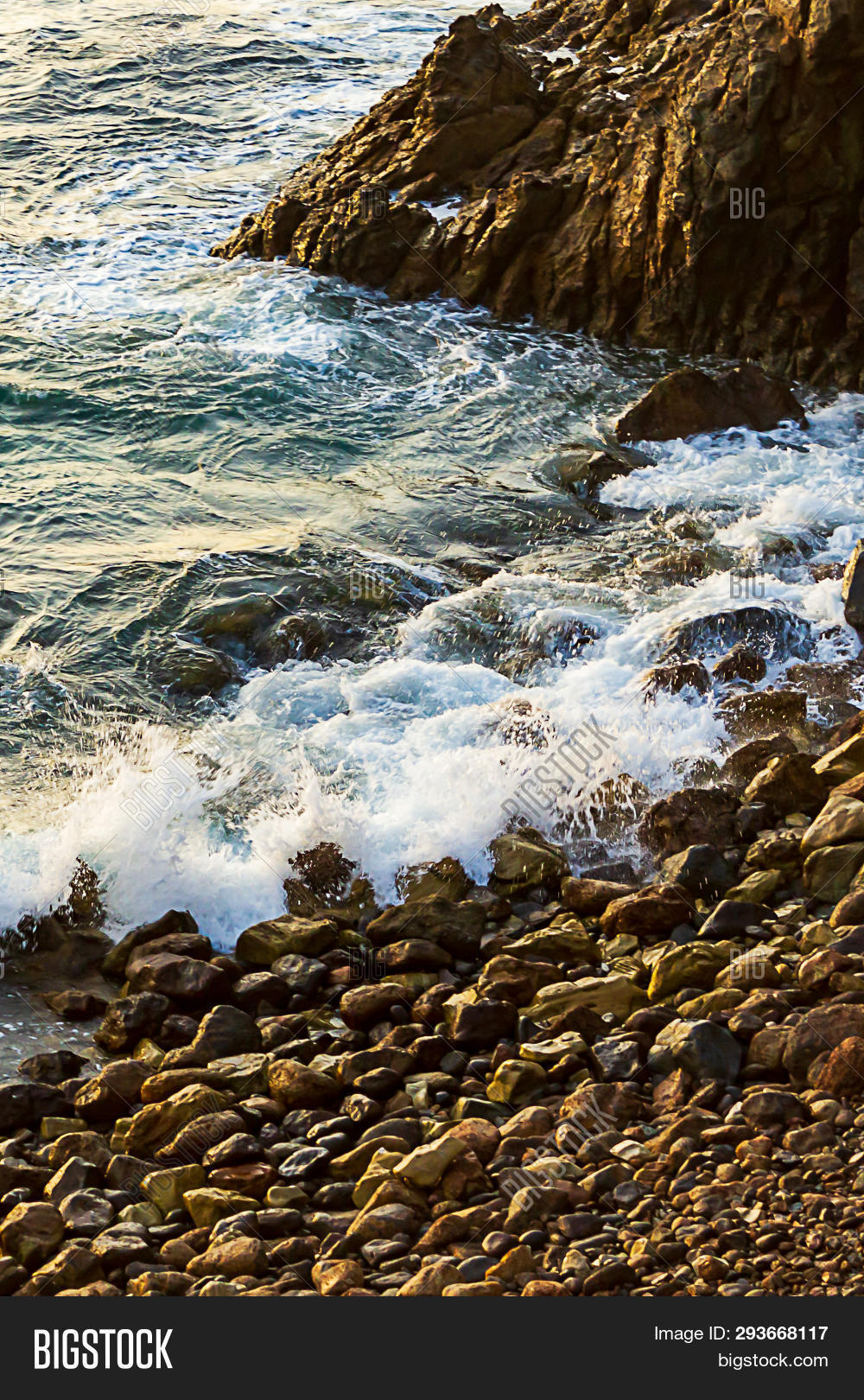 Cliffside View Ocean Image & Photo (Free Trial) | Bigstock