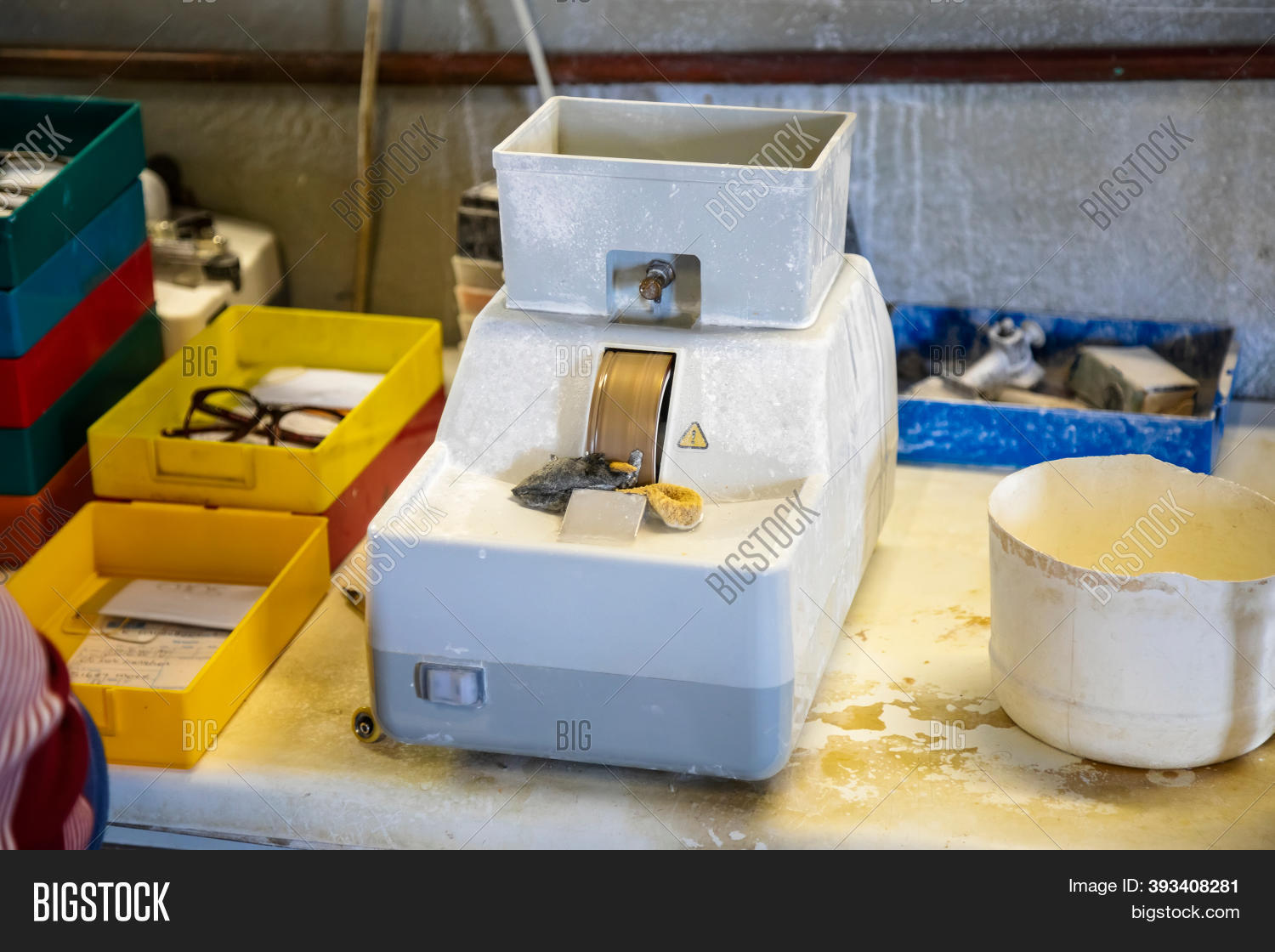 Manufacturing Glasses Image & Photo (Free Trial) | Bigstock