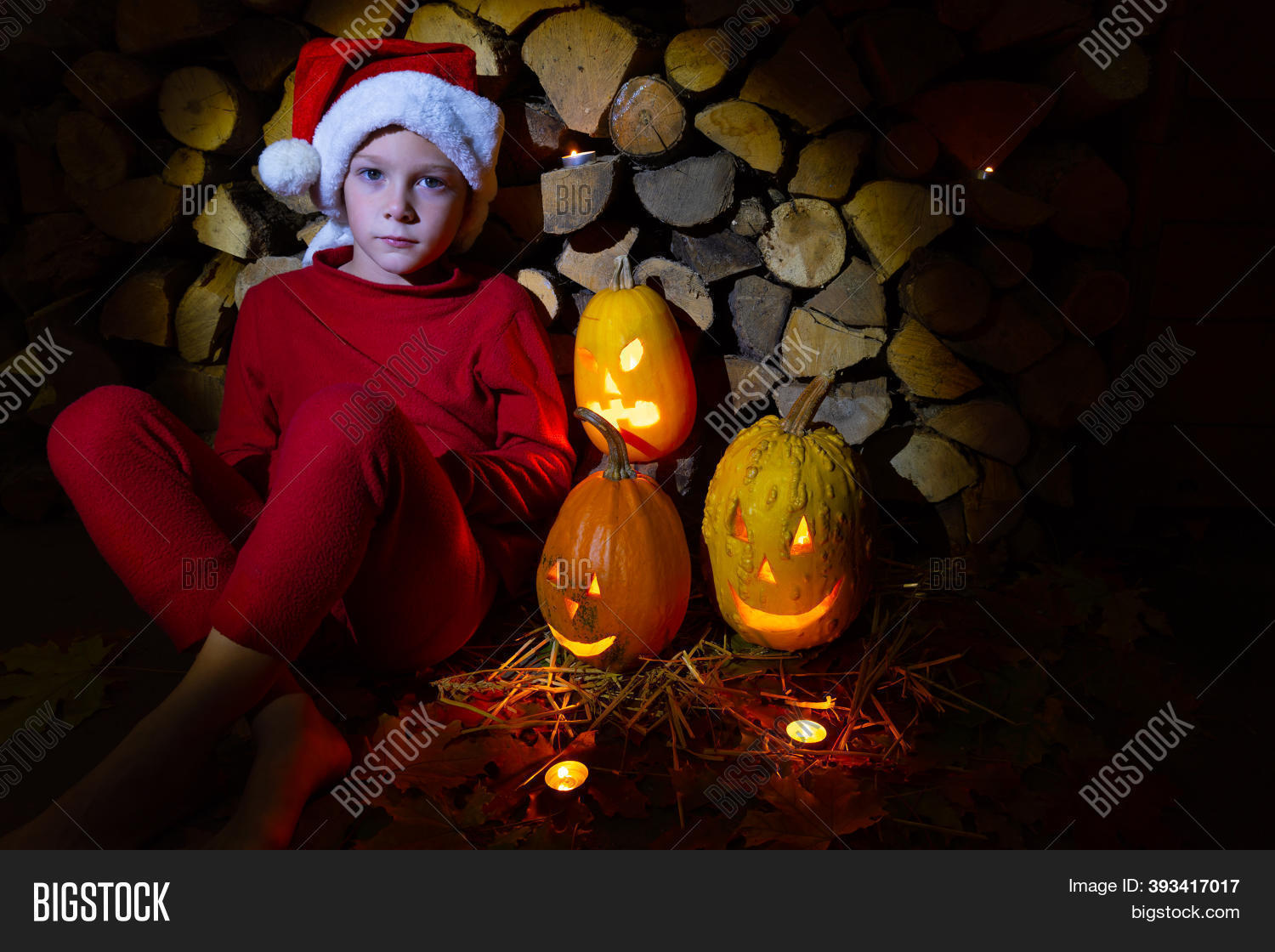 Child Red Suit Red Hat Image & Photo (Free Trial) | Bigstock