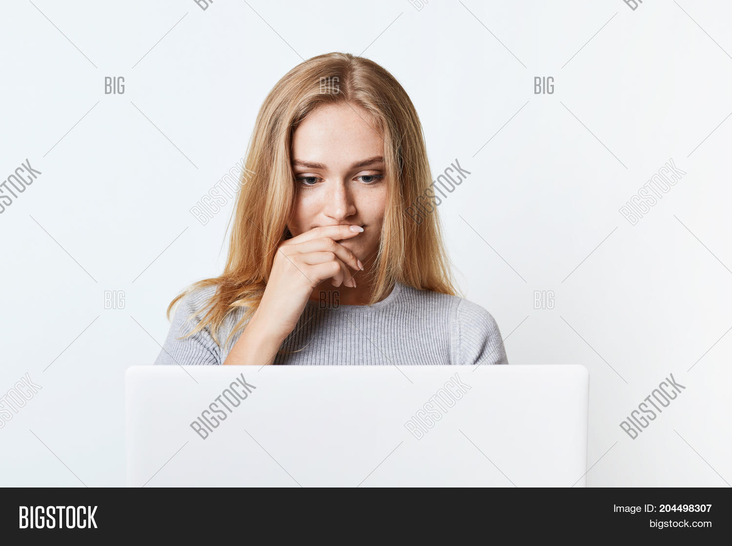 Puzzled Female Image & Photo (Free Trial) | Bigstock