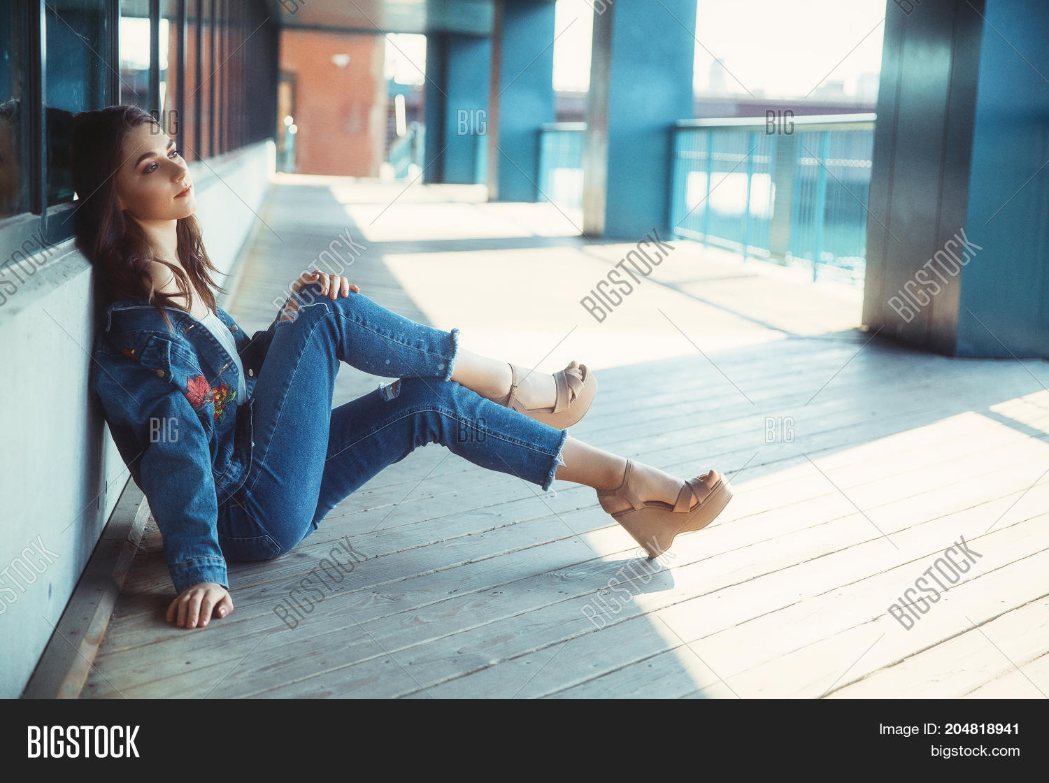 Beautiful Girl Sitting Image & Photo (Free Trial) | Bigstock