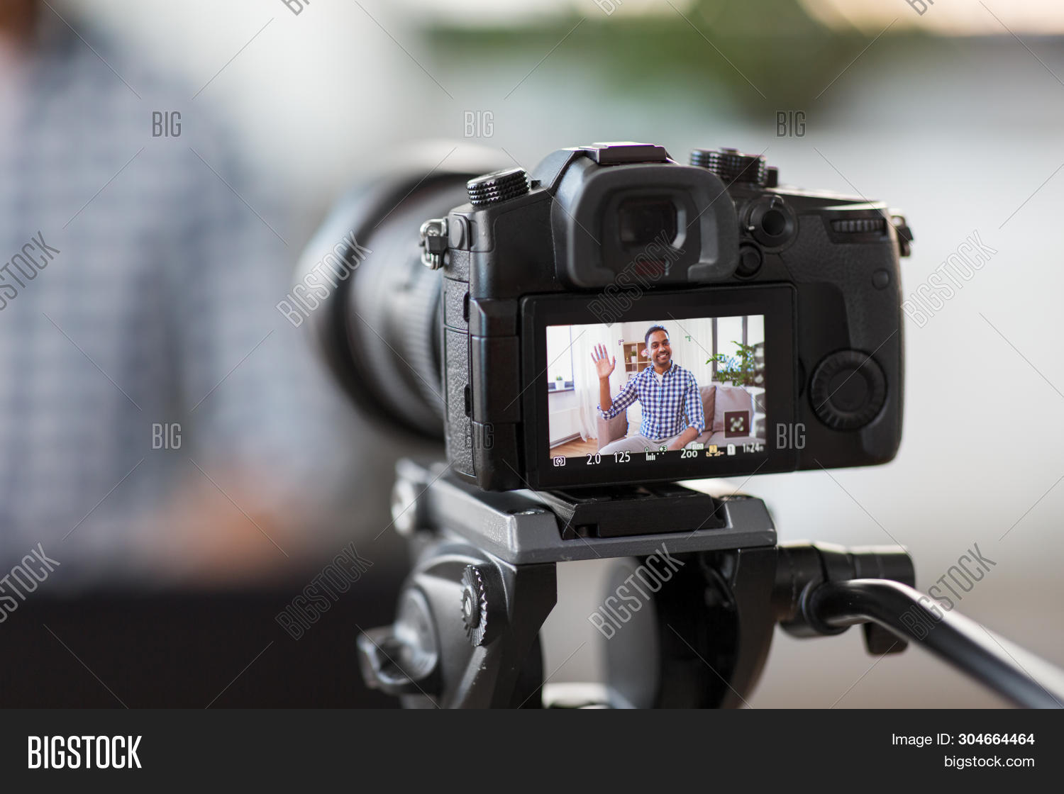 Imagen y foto Blogging, Videoblog (prueba gratis) | Bigstock