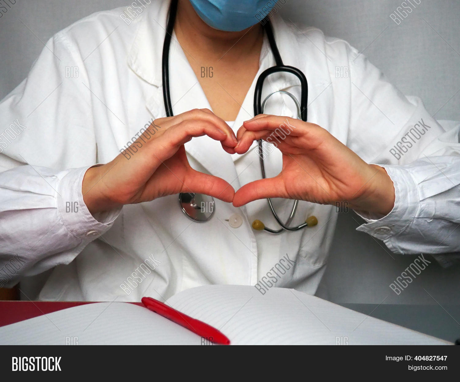 Cardiologist Doctor Image & Photo (Free Trial) | Bigstock