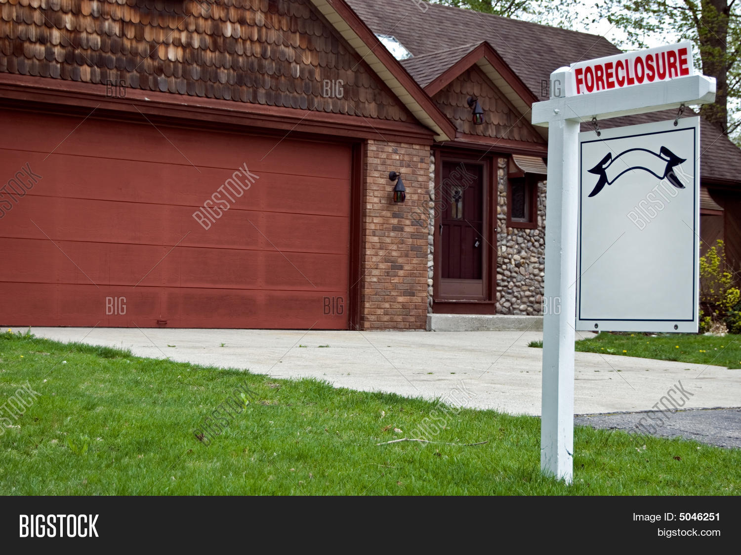 House Foreclosure Image & Photo (Free Trial) | Bigstock