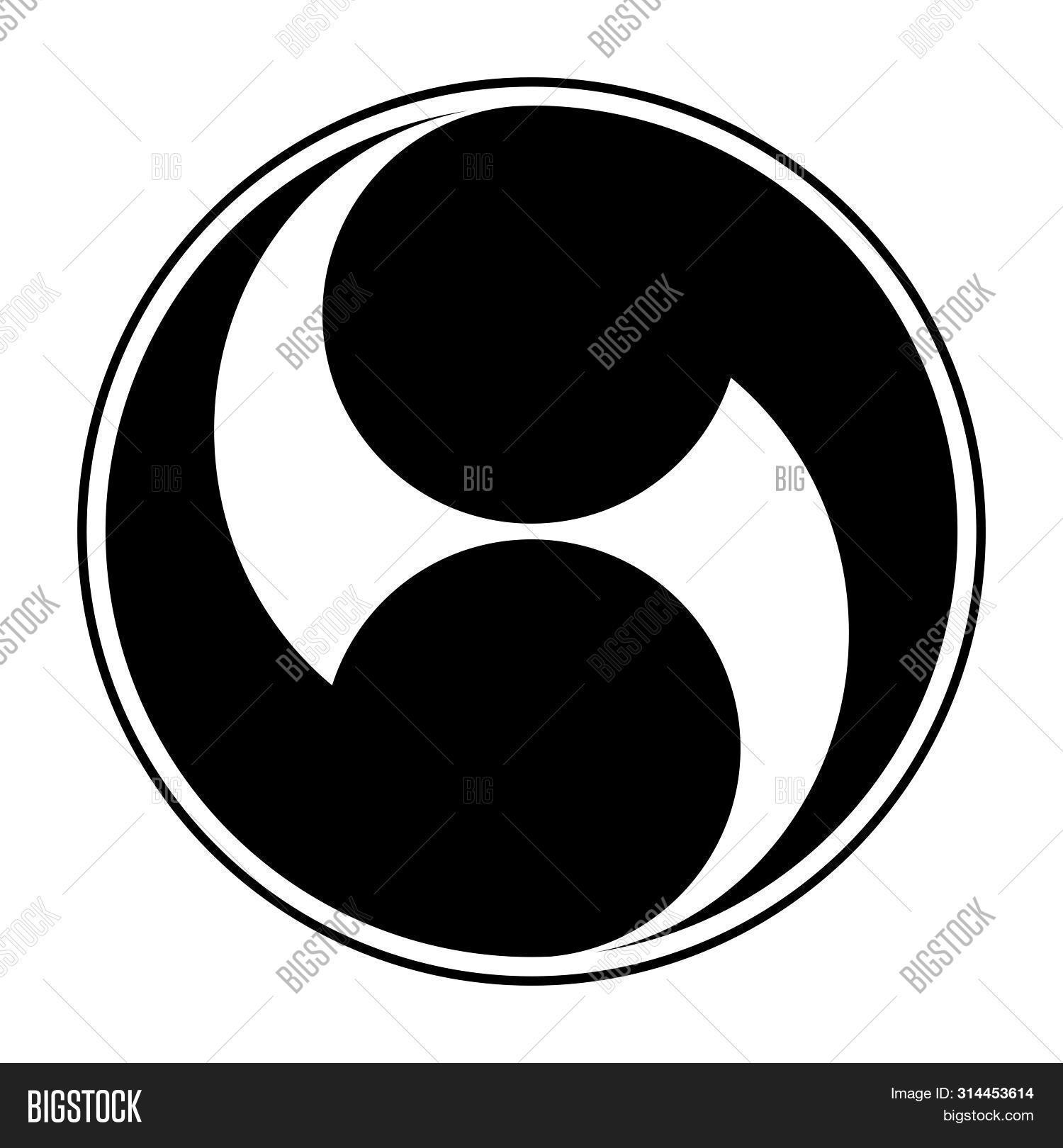 Tomoe Symbol Icon Image & Photo (Free Trial) | Bigstock