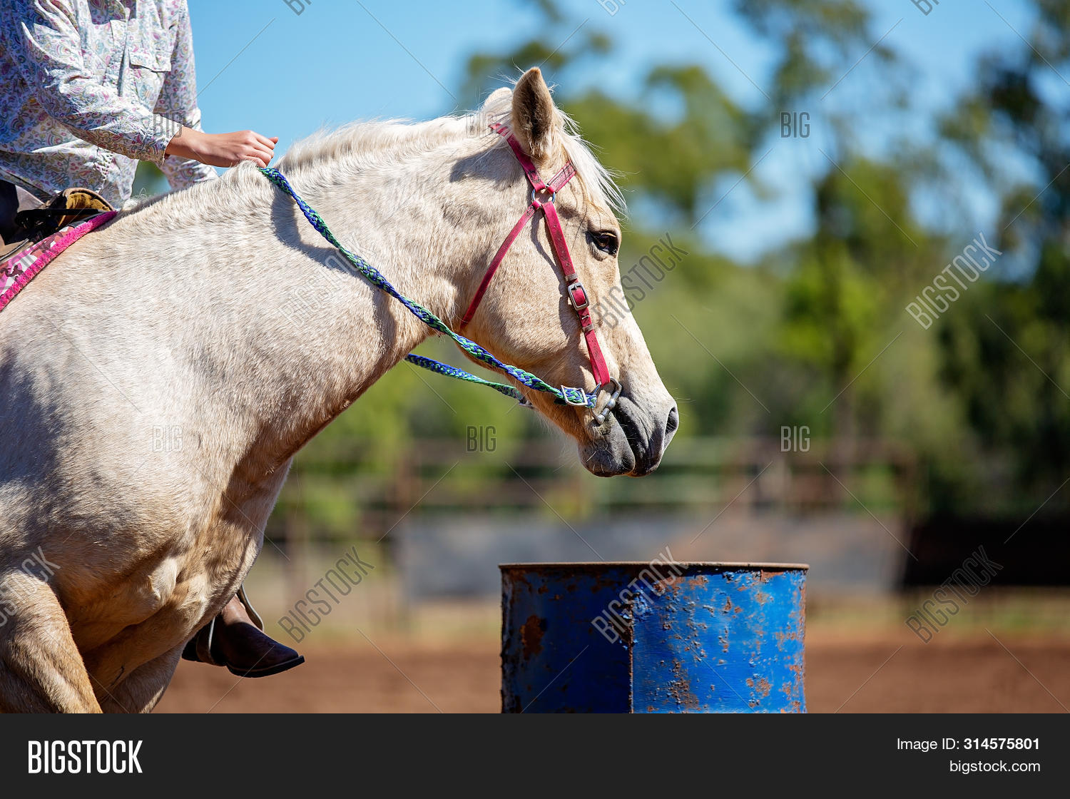 Close Competitor On Image & Photo (Free Trial) | Bigstock