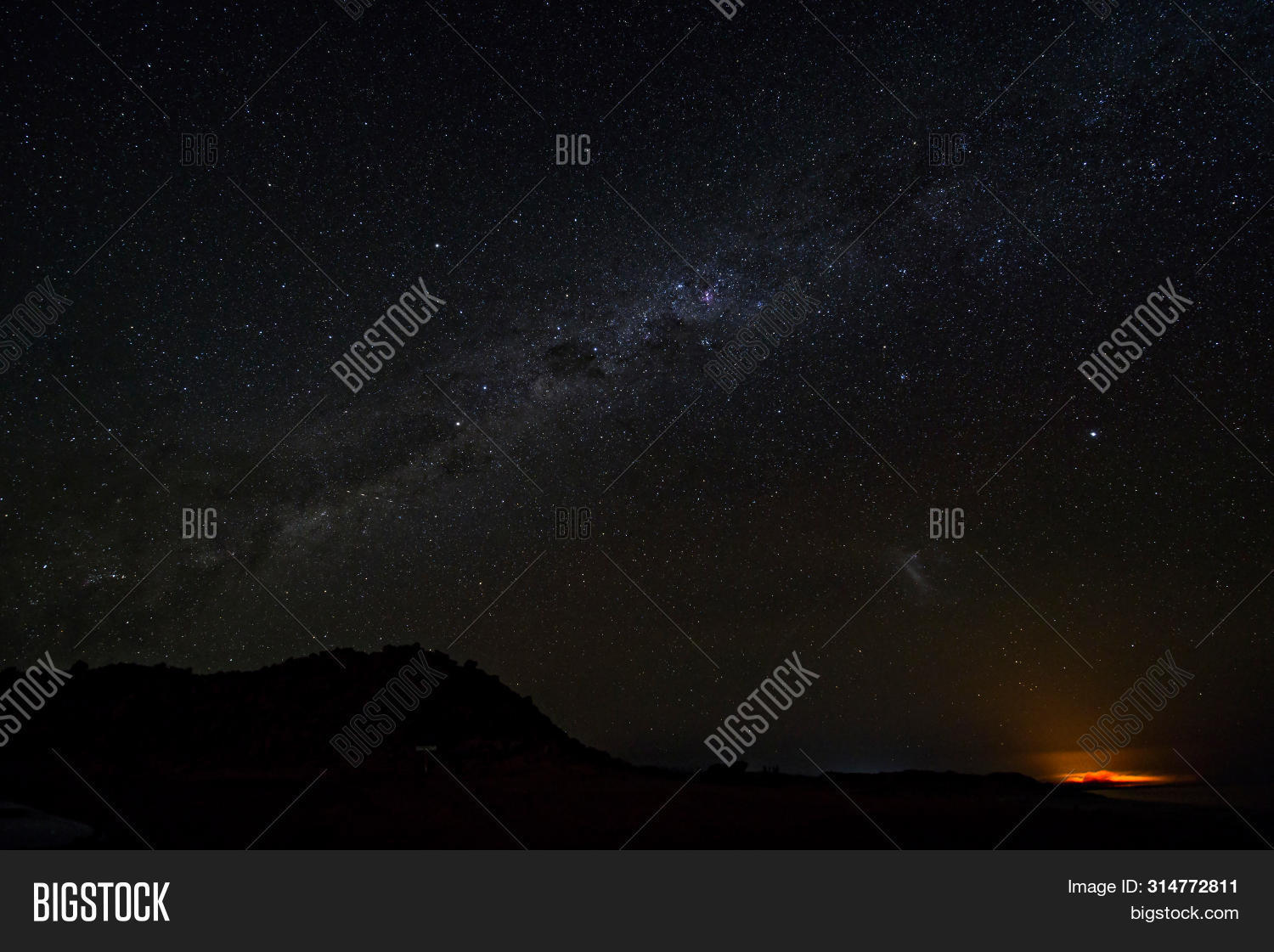 Cloudless Starlit Image & Photo (Free Trial) | Bigstock