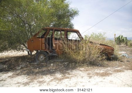 Dilapidated Car Side Image & Photo (Free Trial) | Bigstock