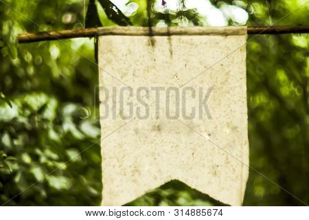 White Pennant Flag Image & Photo (Free Trial) | Bigstock