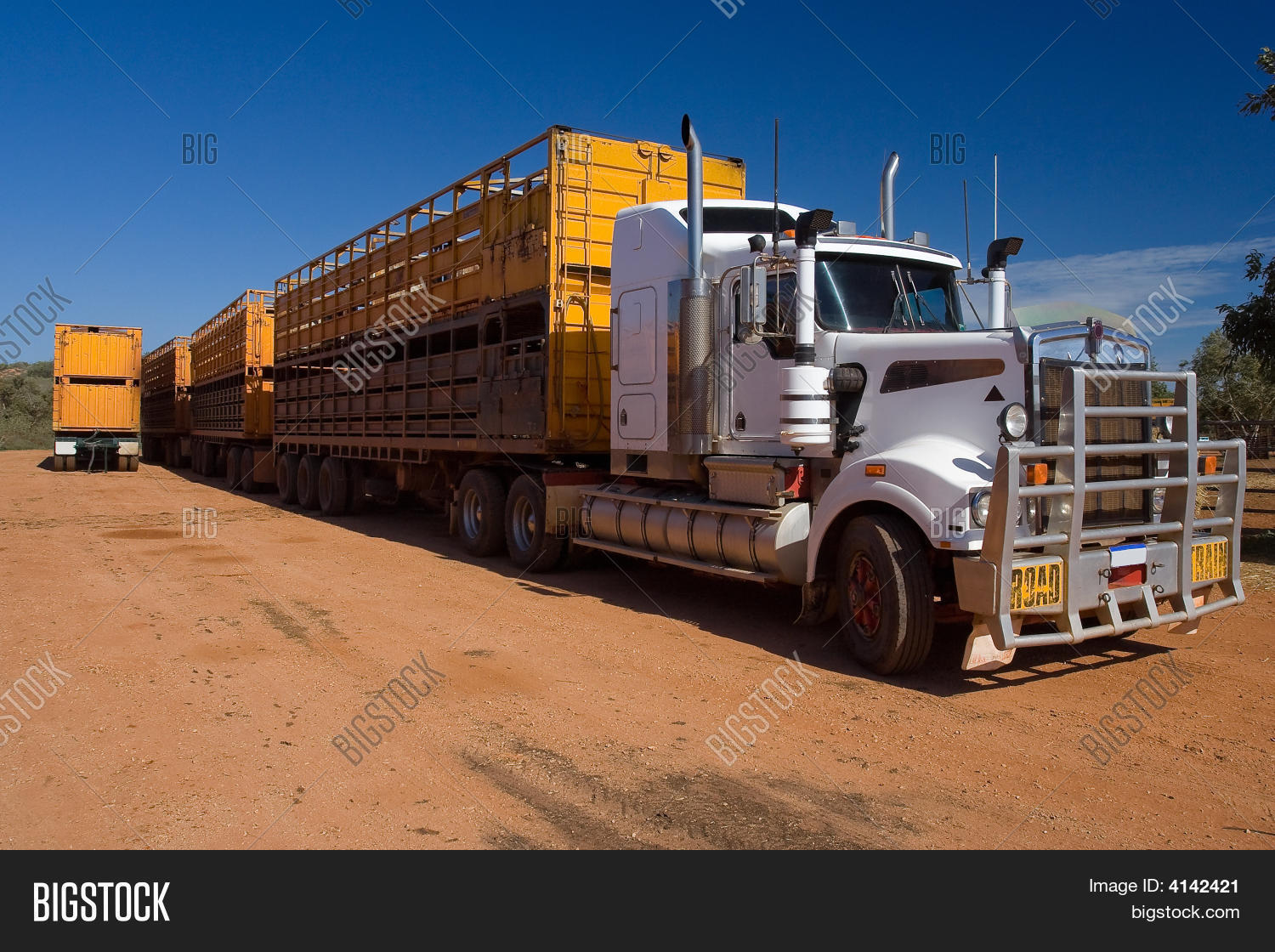 Australian Road Train Image & Photo (Free Trial) | Bigstock