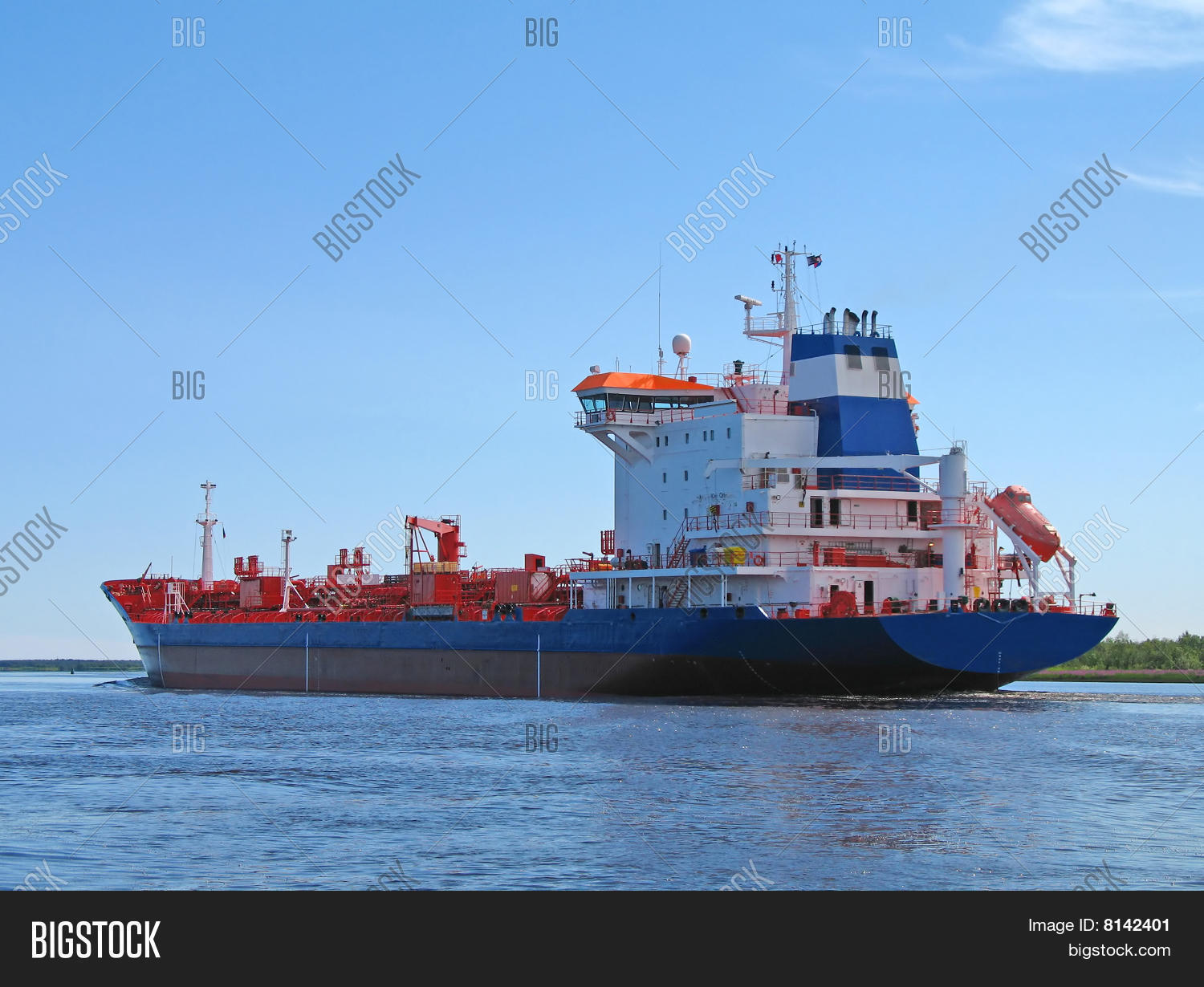 Big Oil Tanker Image & Photo (Free Trial) | Bigstock