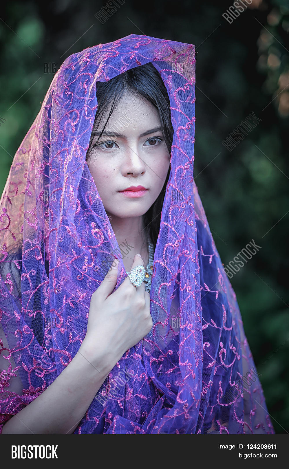 Asia Beautiful Lady Image & Photo (Free Trial) | Bigstock