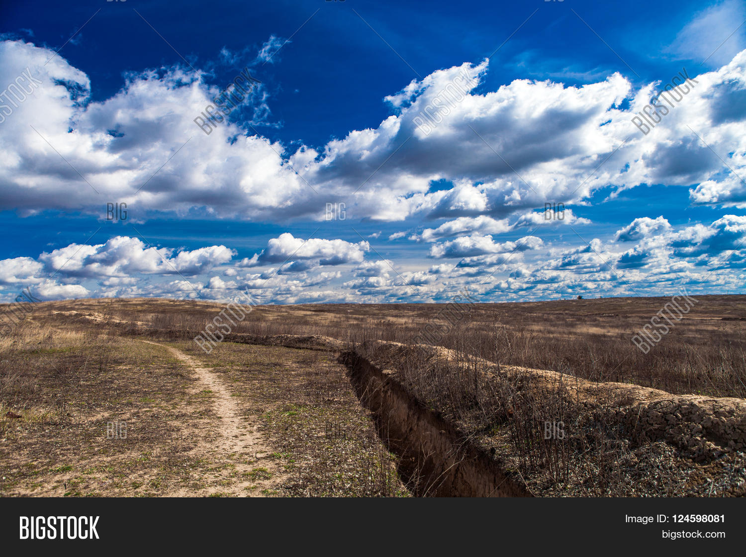 Ukraine Trench Image & Photo (Free Trial) | Bigstock