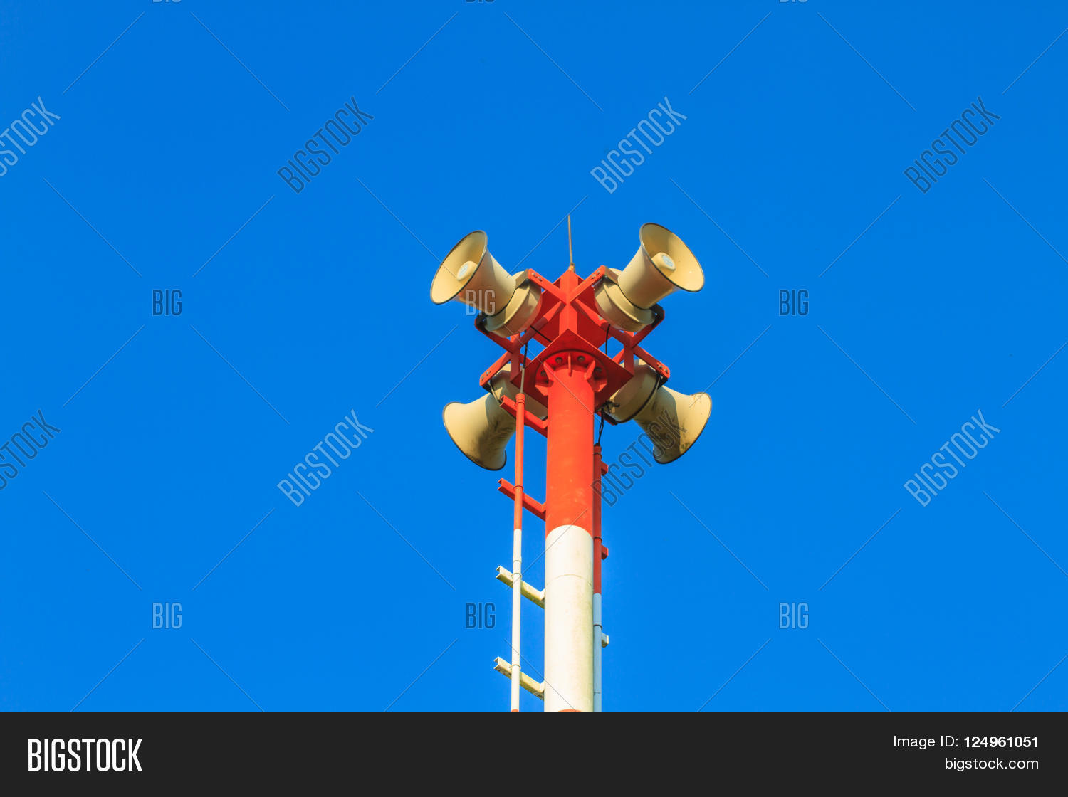 Tsunami Siren Warning Image & Photo (Free Trial) | Bigstock