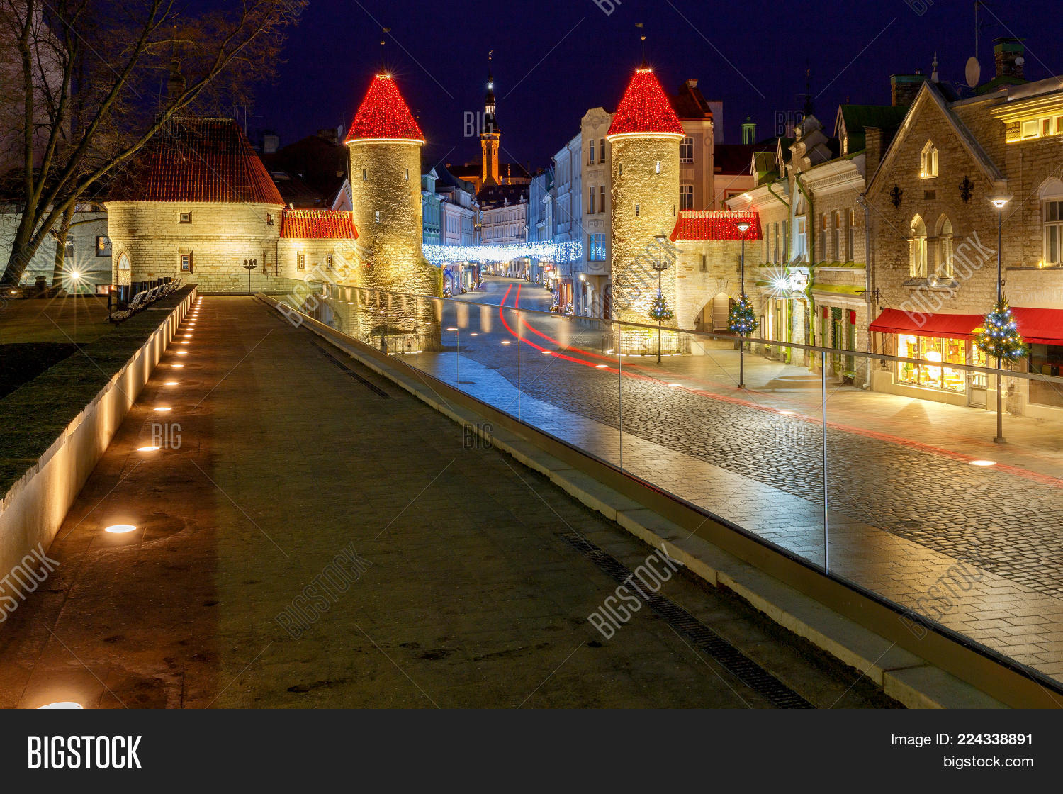 Night View Viru Gate Image & Photo (Free Trial) | Bigstock