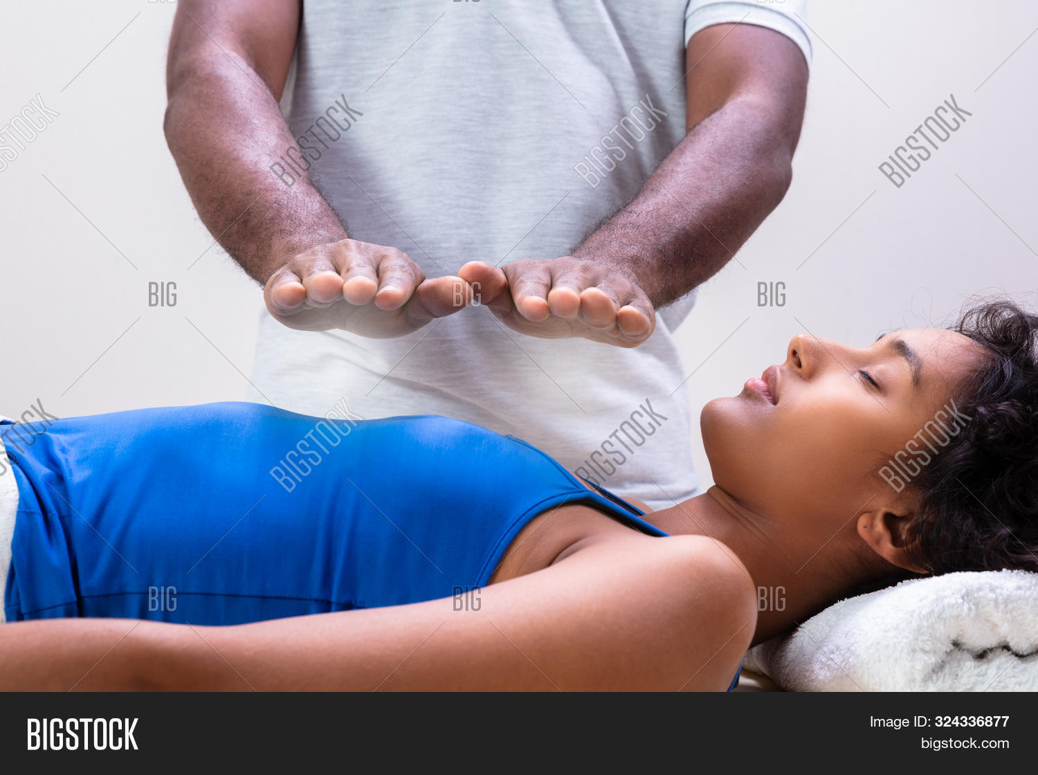 Woman Having Reiki Image & Photo (Free Trial) | Bigstock