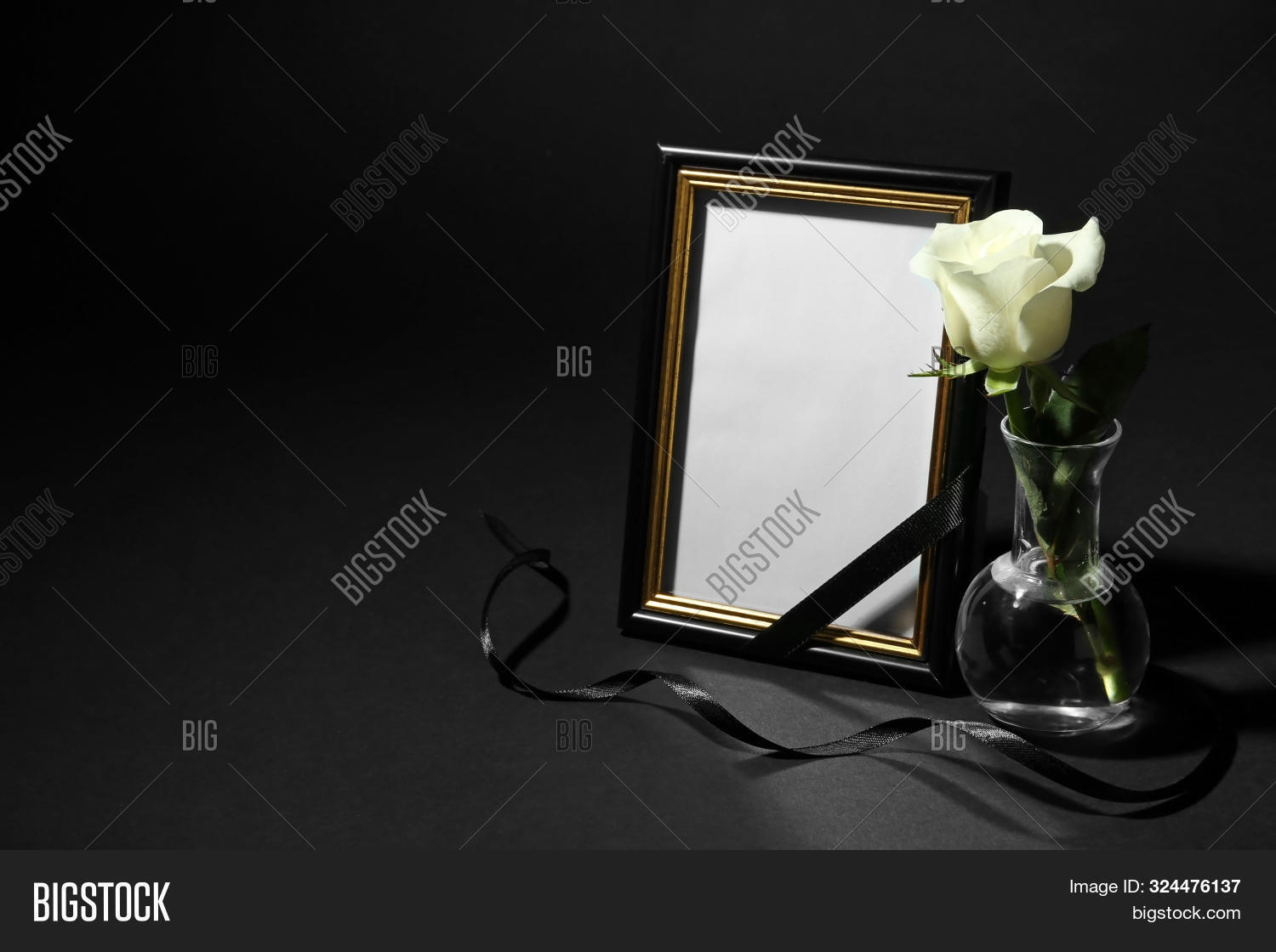 Funeral Photo Frame Image & Photo (Free Trial) | Bigstock
