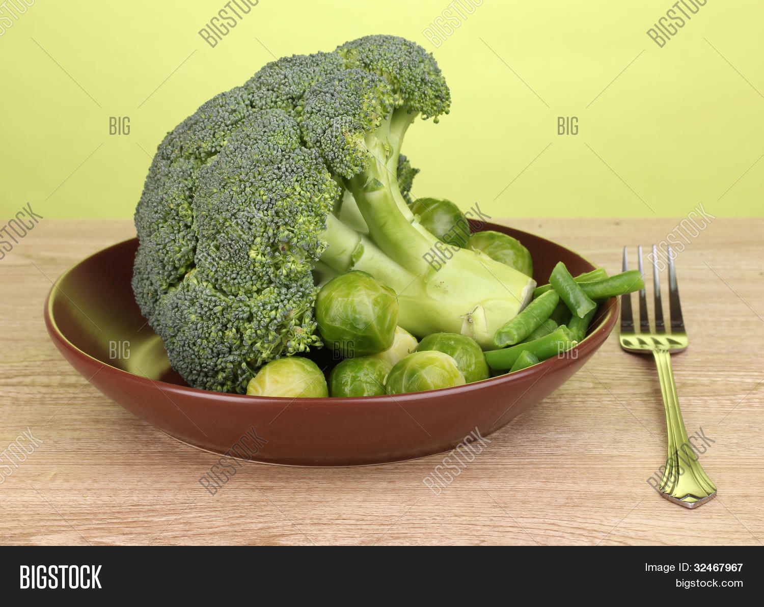 Fresh Broccoli On Image & Photo (Free Trial) | Bigstock