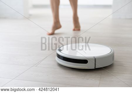 Woman Using Robotic Image & Photo (Free Trial) | Bigstock