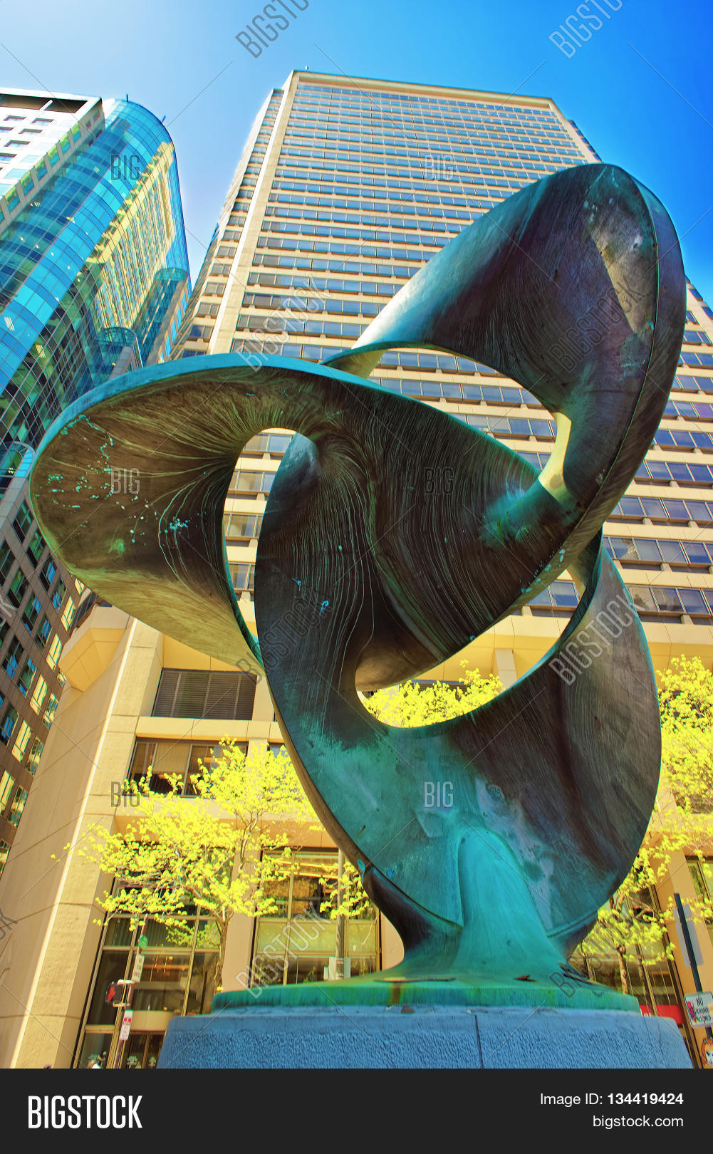Triune Sculpture Image & Photo (Free Trial) | Bigstock