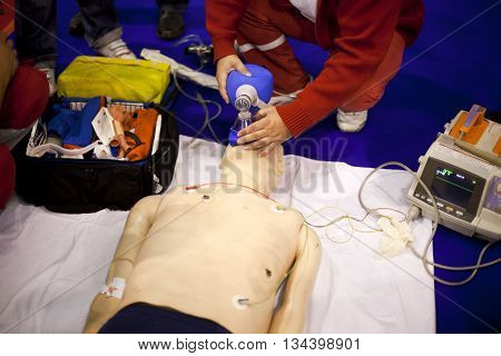 Artificial Respiration Image & Photo (Free Trial) | Bigstock