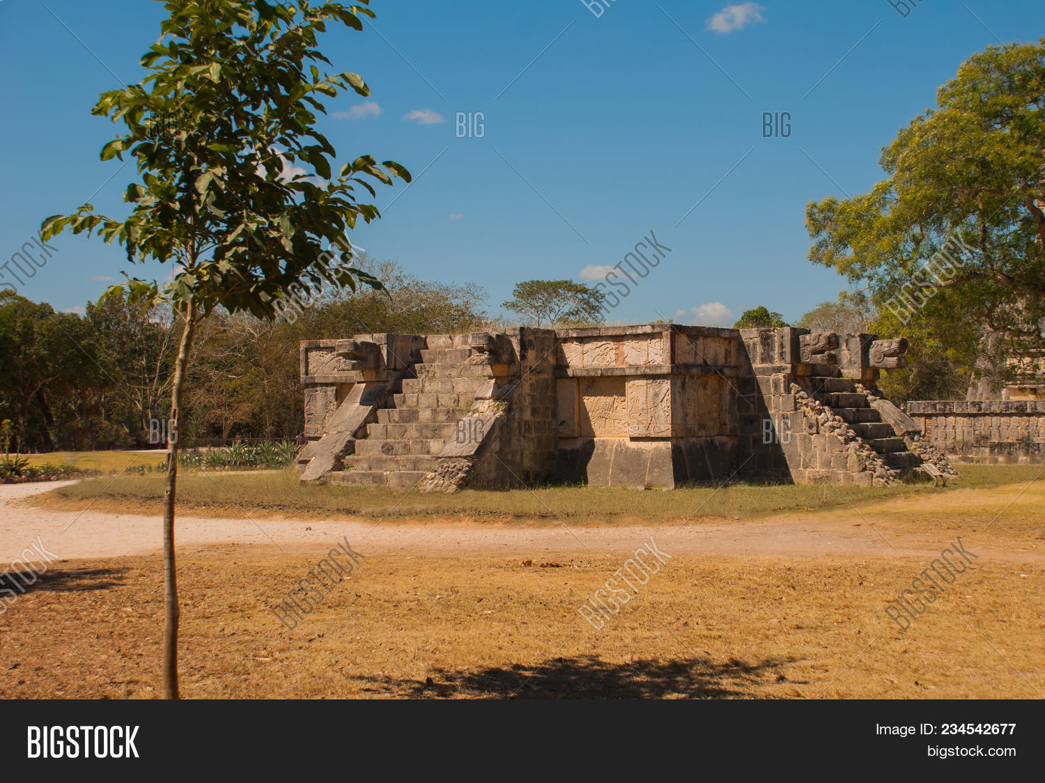 Stairs Mayan Sculpture Image & Photo (Free Trial) | Bigstock