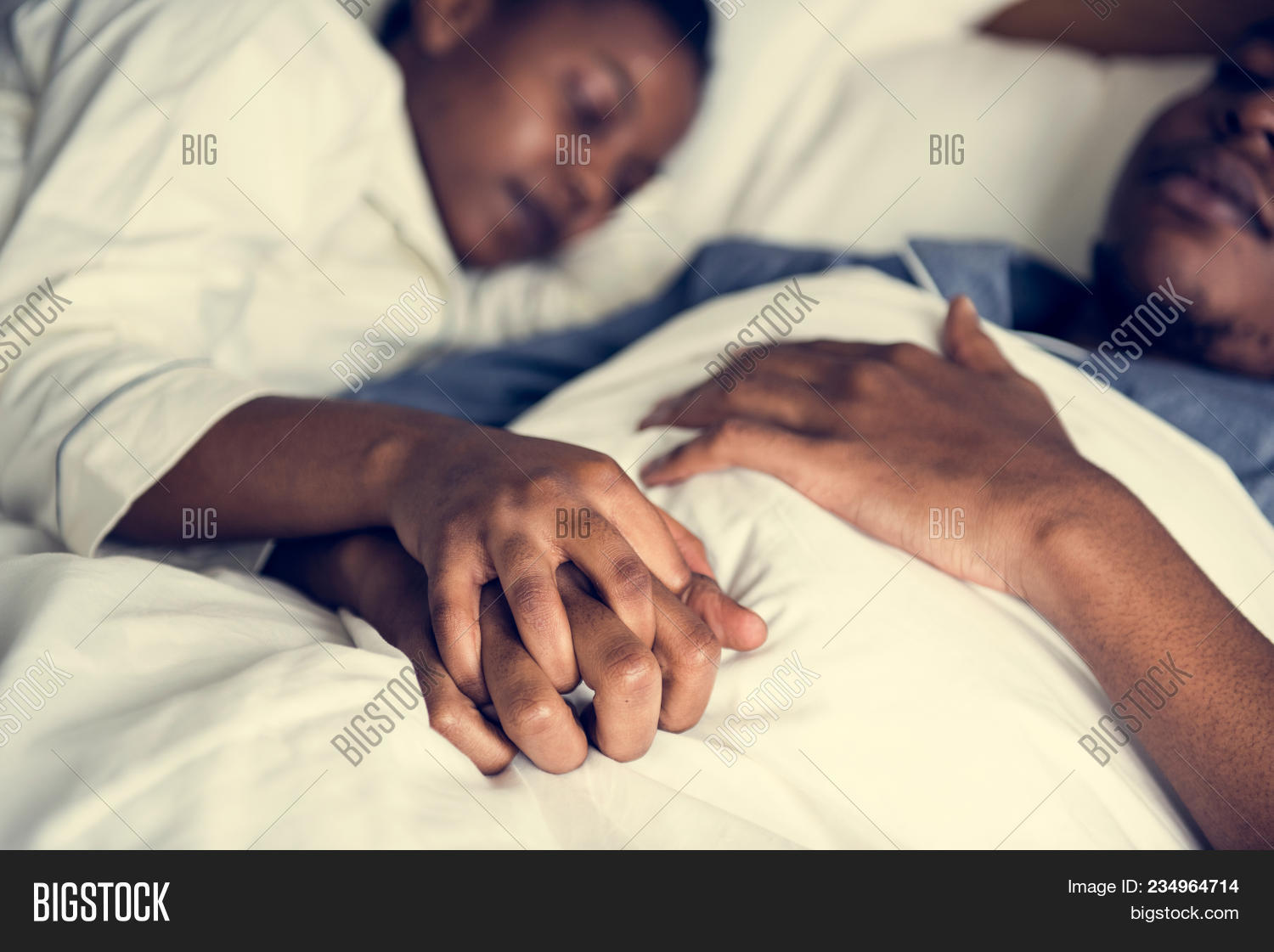Image et photo de Couple Sleeping (essai gratuit) | Bigstock