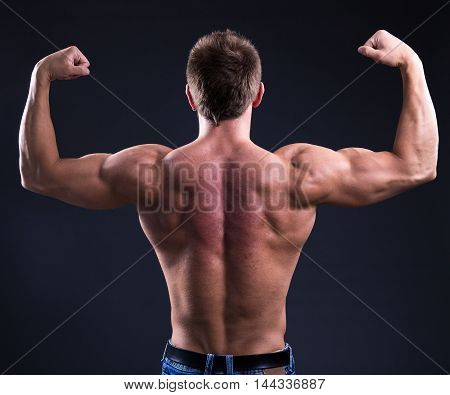 Back View Muscular Man Image & Photo (Free Trial) | Bigstock